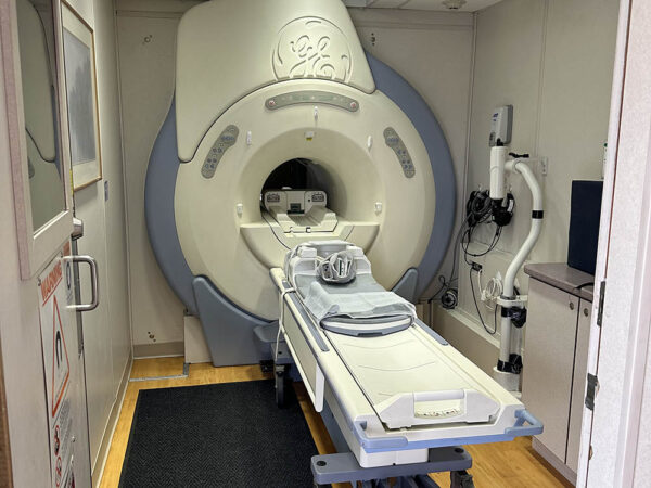 SWI-16 GE 1.5T HDxT - 23x Software - 16 Channel - Scanworks